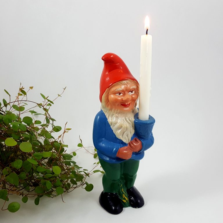 Tomte Med Ljushållare - Lergods - Gammaldags Jul - Retrolivet