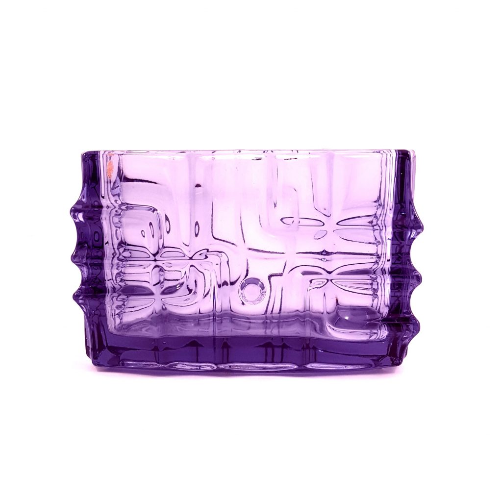 Vas - Abstract - Lila - Sklo Union - Vladislav Urban - Retrolivet